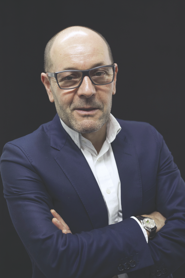 Pascal Perri, économiste - Revue Pharma