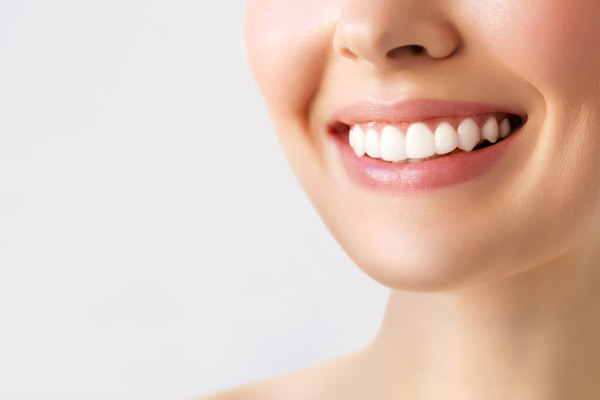 Le fluor à pleines dents ! - Revue Pharma