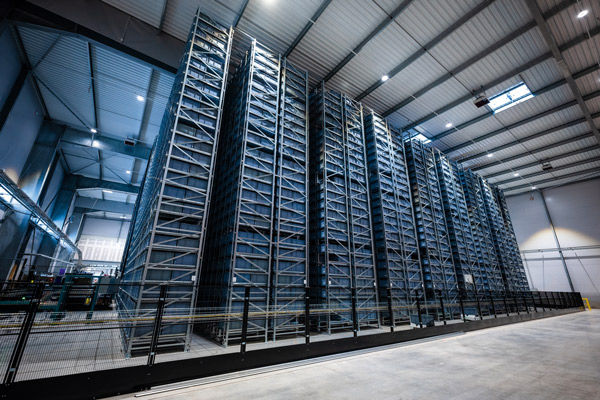 Dans la Marne, Hygie 31 robotise sa logistique - Revue Pharma